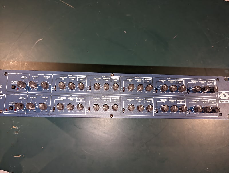 Symetrix 552e two channel parametric equalizer with filters | Reverb