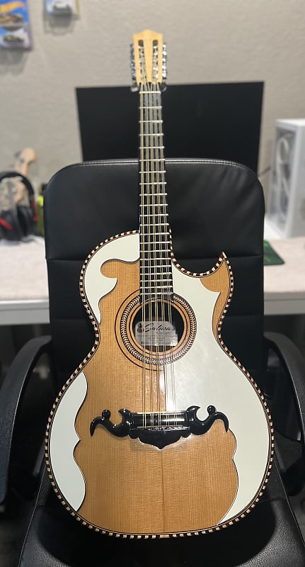 Salinas Bajo Quinto Brazilian Rosewood 2018 estilo macias. | Reverb