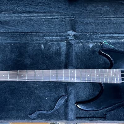 Guild Pilot Black | Reverb