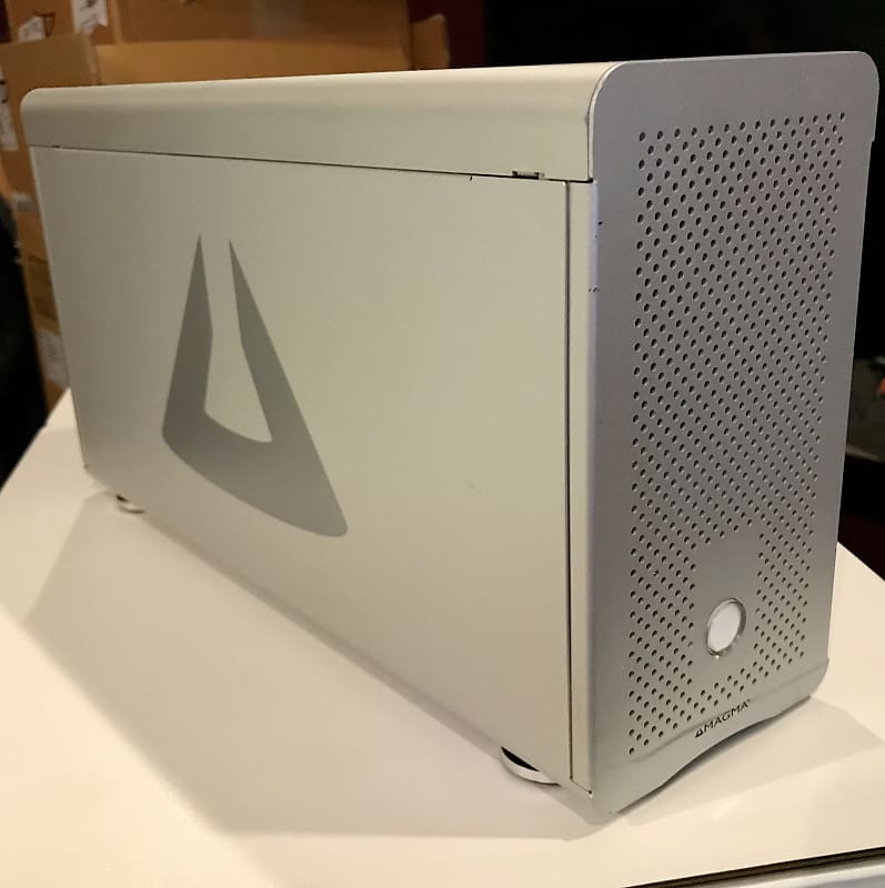 Magma EB3T Thunderbolt Expansion Chassis | Reverb