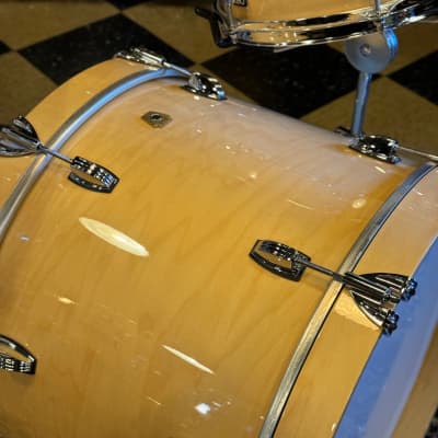 NEW Ludwig Classic Maple Downbeat Outfit in Natural Lacquer - | Reverb