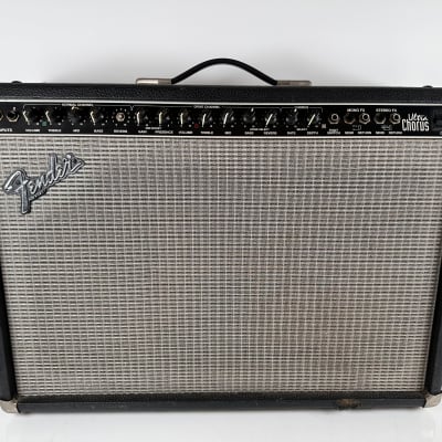 Fender Ultimate Chorus Type PR 204 1990-2000 Black | Reverb