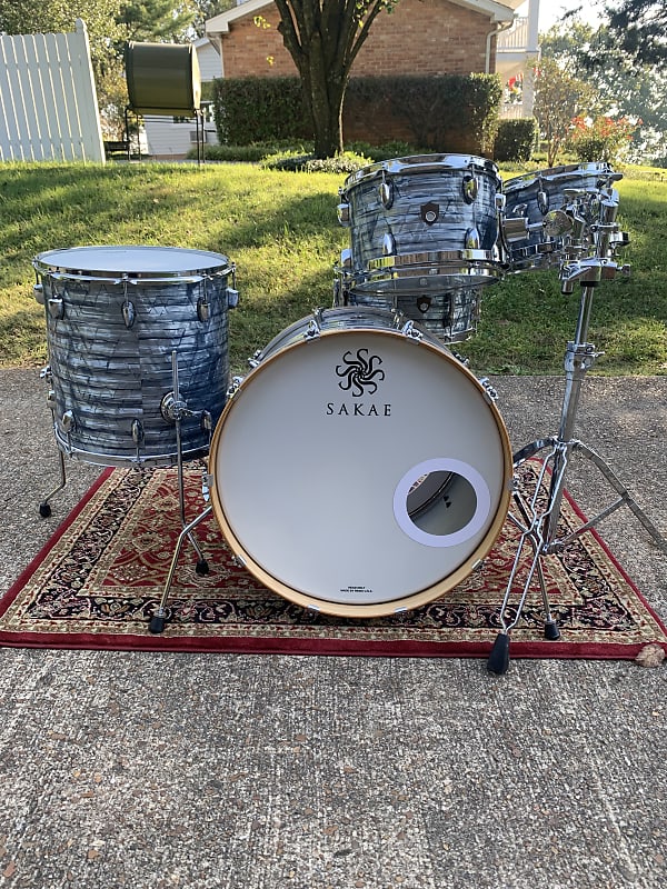 Sakae Trilogy Sky Blue Pearl Drums | Reverb