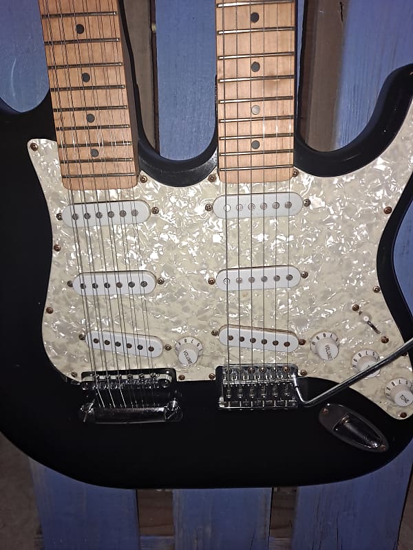 Maestro Doubleneck strat 80's - Black gloss | Reverb