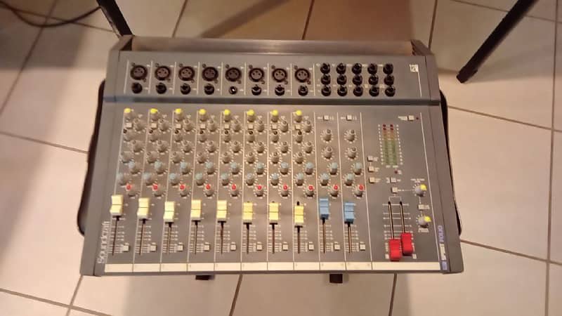 Soundcraft Spirit Folio 12/2 | Reverb