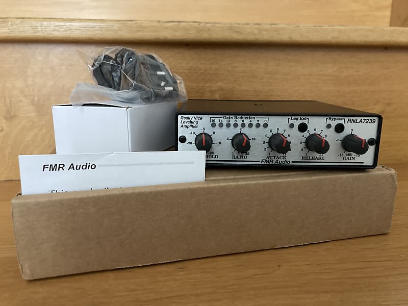 FMR Audio Really Nice Leveling Amplifier RNLA 7239 | Reverb