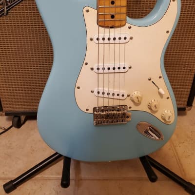 Fender Stratocaster 1974-1979 Baby Blue | Reverb