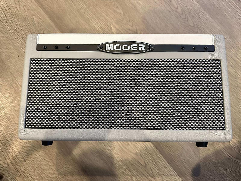 Mooer SD30i Portable Intelligent Amplifier 2023 - White | Reverb