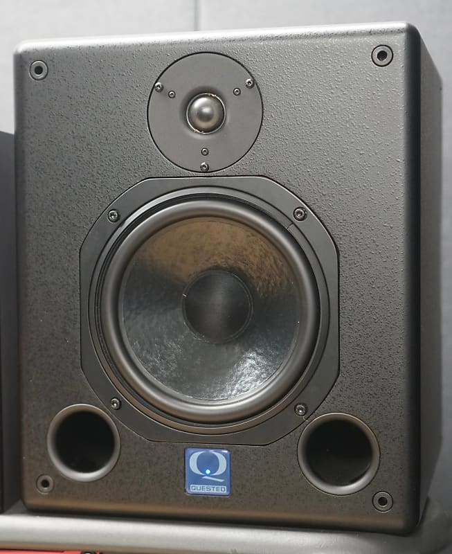 Quested V2108 (Pair) | Reverb UK