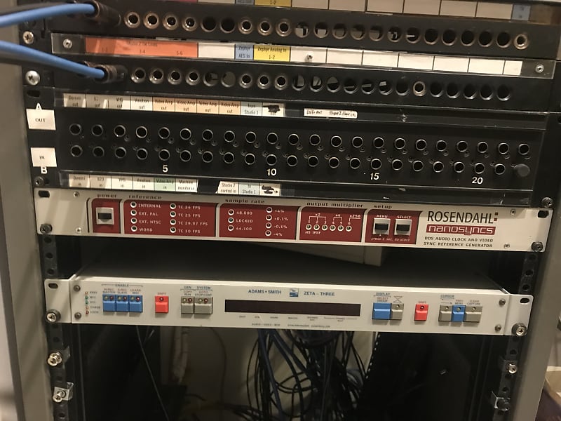 Rosendahl Nanosyncs Audio Word Clock | Reverb
