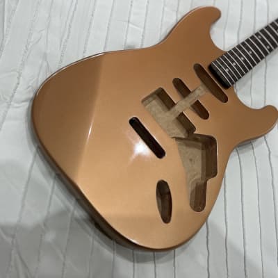 Firemist Gold Strat Style Guitar Kit - Light Aged | Reverb France