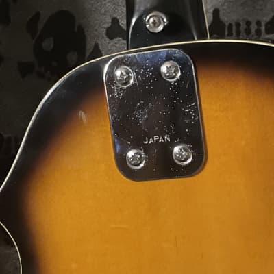 Conqueror Mandolin 1966 - Sunburst | Reverb