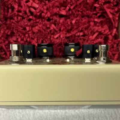 The SRV Pedal - Honey Bee Amps Double Trouble | Reverb