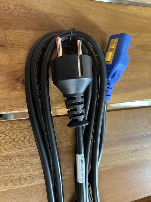 QSC Volex M2511 Locking Power Cable | Reverb