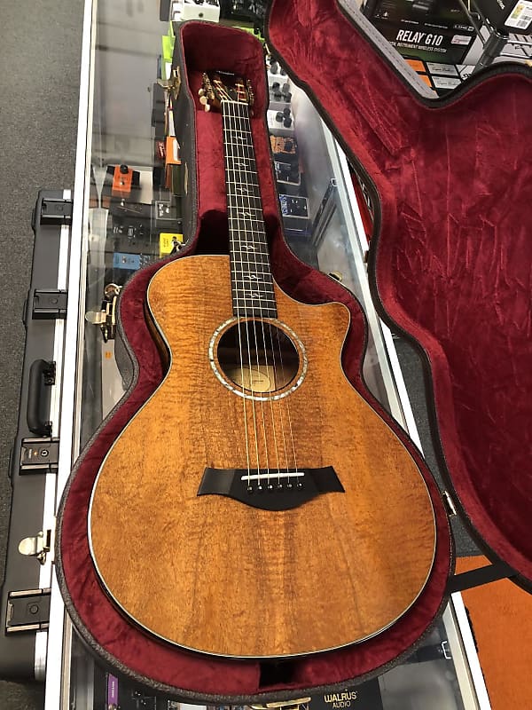 Taylor 12 Fret LTD Hawaiian Koa 2010 with Case - Pre Owned | Reverb