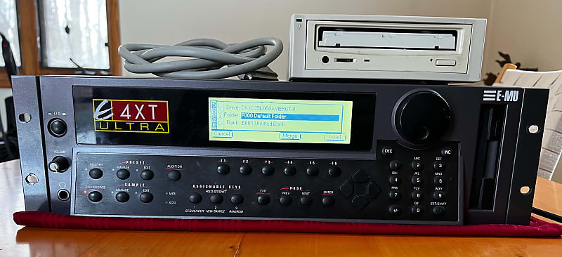 EMU Emulator 4XT Turbo with CD Rom Drive and Disks | Reverb UK