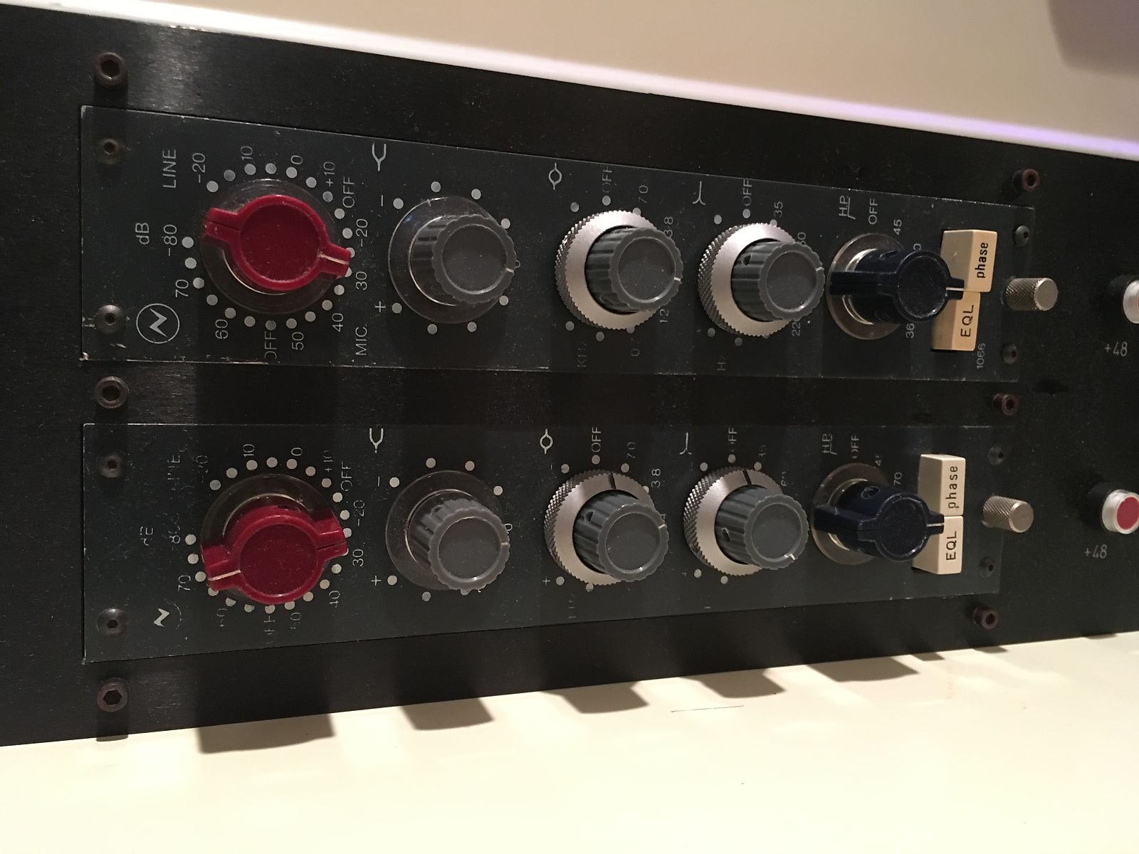 Neve 1066 Mic / Line Input Module with 3-Band EQ Racked | Reverb