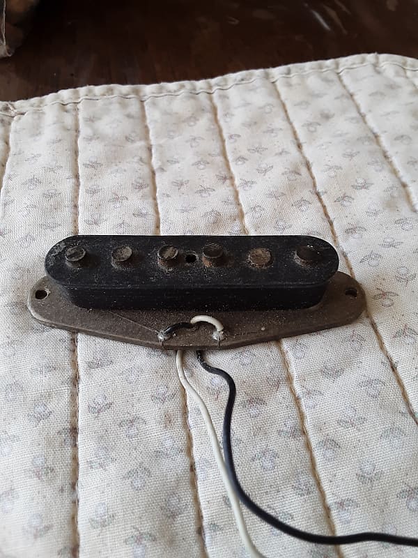 Fender Stratocaster 1974 - Black | Reverb