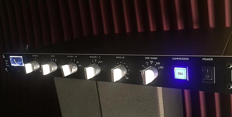 GSSL 4000 Stereo Compressor CLONE , Quality parts : Silver | Reverb