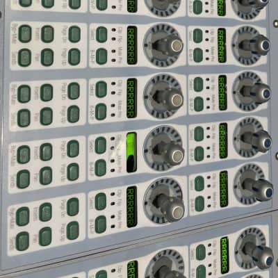 Avid Digidesign D-Command (24Ch) Main Unit + Fader Pack 16 + | Reverb