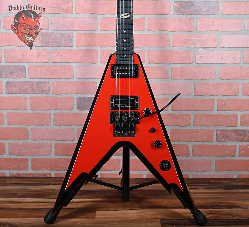 Dean USA Dime Razorback V Red with Black Bevels 2007 w/OHSC | Reverb