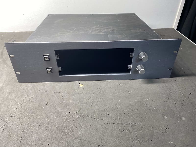Misc 2 channel 1073 rack | Reverb