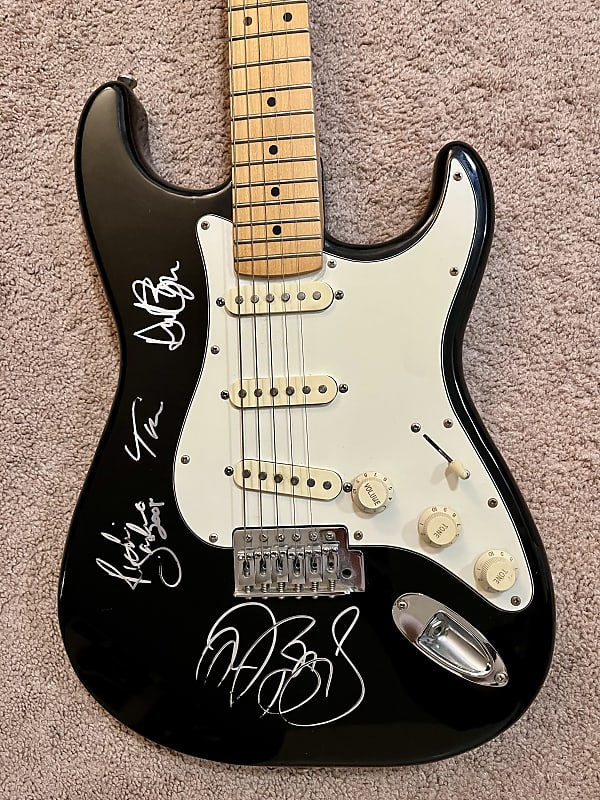 Bon Jovi, Richie Sambora, Tico Torres, David Bryan | Reverb