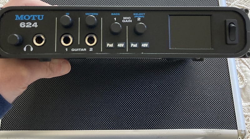 MOTU 624 Thunderbolt/USB3/AVB Ethernet Audio Interface with | Reverb