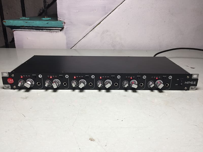 SM Pro Audio HP6E 6-Channel Matrix Headphone Amp | Reverb