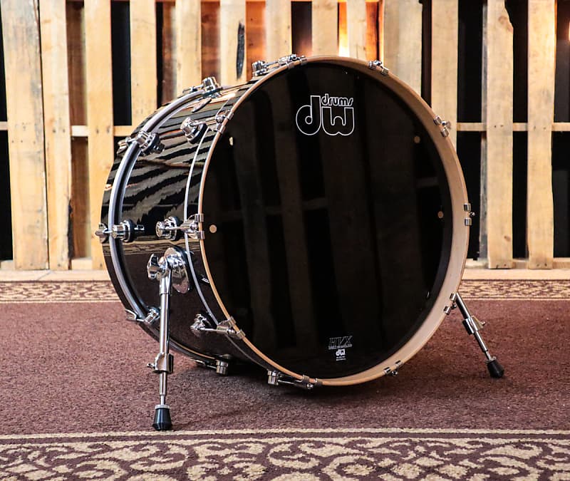 DW Performance Maple Gloss Black Kick Drum - 14x22 | Reverb