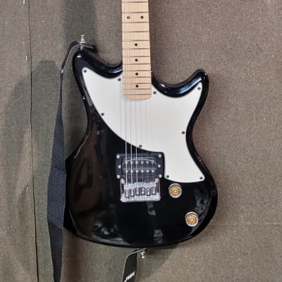 First Act ME446 2003 Ref | Reverb