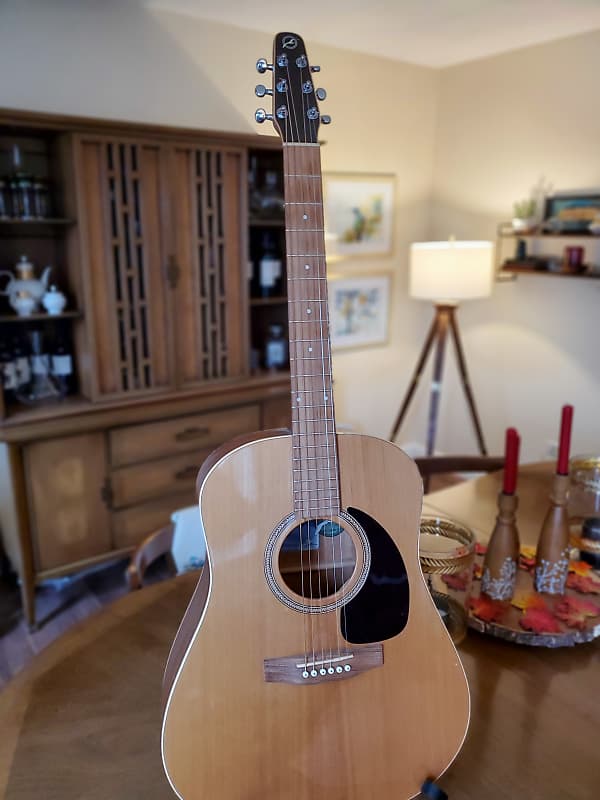 Seagull by Godin M6 Cedar GT Approx 2003 Natural/Honey | Reverb