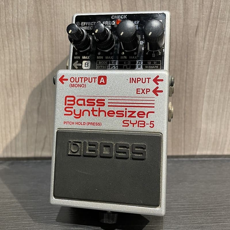 BOSS [USED] SYB-5 Bass Synthesizer | Reverb Canada