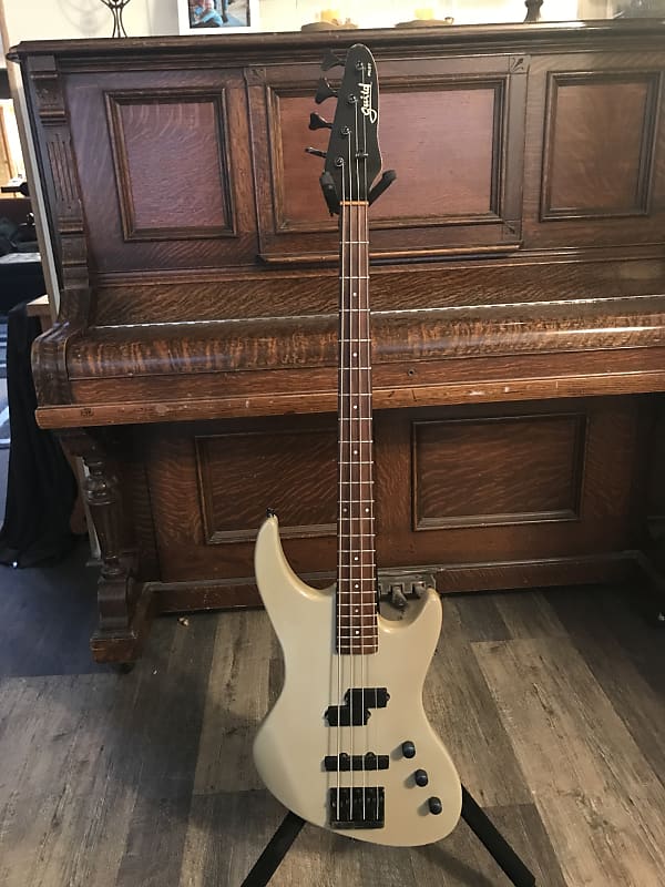 Guild SB 602 PILOT BASS 1987 | Reverb