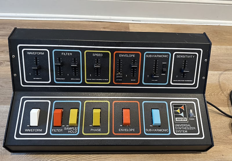 Maestro USS-1 Universal Synthesizer System w/Case | Reverb