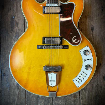 1965 Epiphone Al Caiola in Sunburst finish with hard shell | Reverb