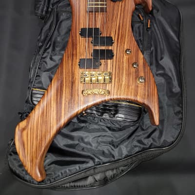 WARWICK BUZZARD bass guitars