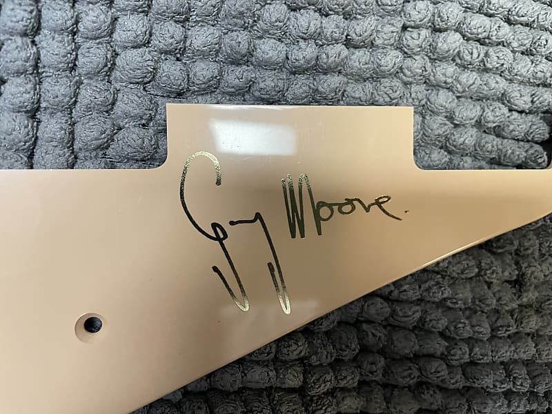 2002 Gary Moore Signature LP Pickguard | Reverb