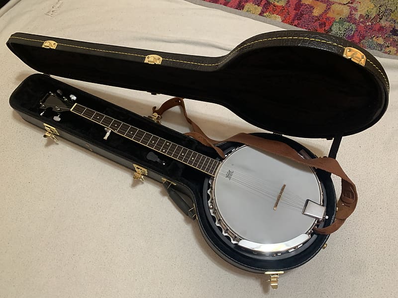 Harmony Vintage 5 String Banjo w/ Case | Reverb