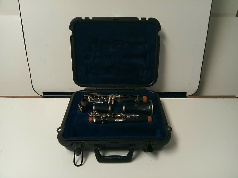 Selmer Clarinet 1401 Student Model Clarinet With Hard Shell | Reverb