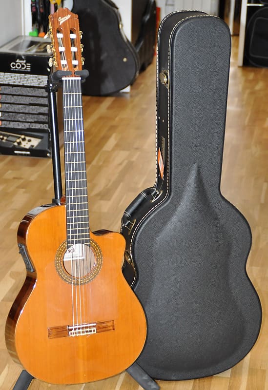 1999 Cuenca CTW 50 R ELE Vintage Nylon Classical Guitar w/ | Reverb