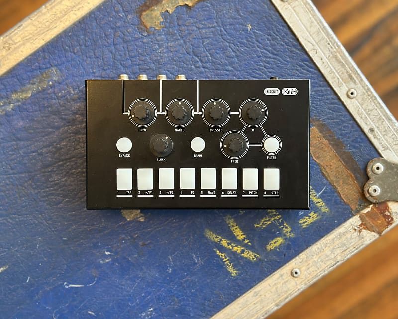 OTO Machines Biscuit 8-Bit Effects & Analogue Filter | Reverb