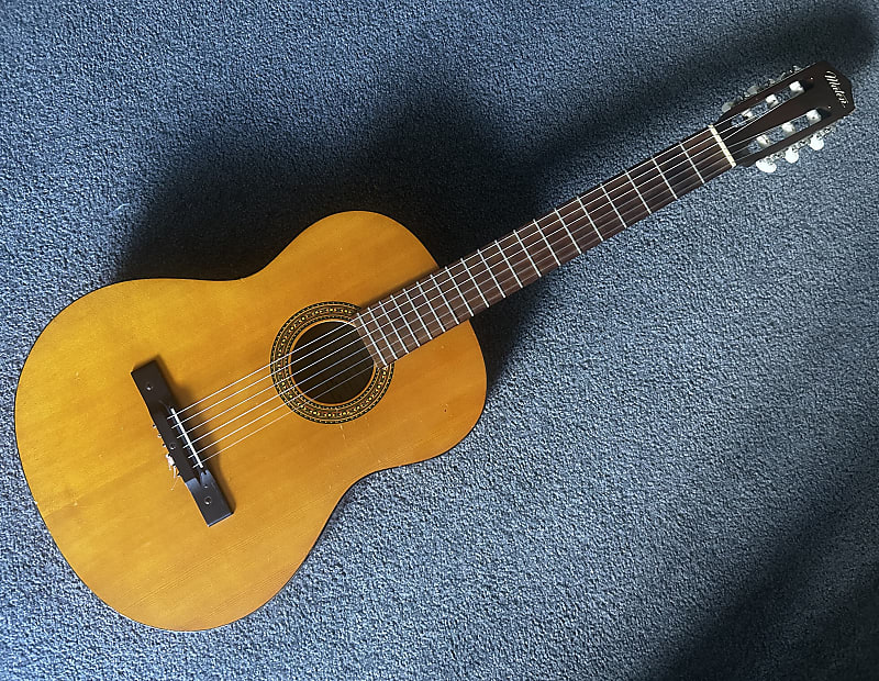 Vintage Maton F10 nylon string folk/ classical guitar 1971 | Reverb