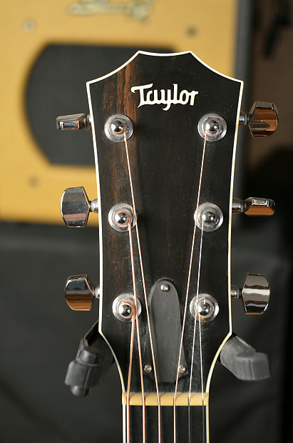 Taylor 526 Brown Mahogany | Reverb
