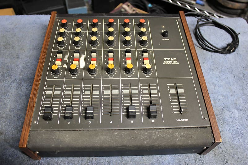 TEAC 2A Audio Mixer | Reverb