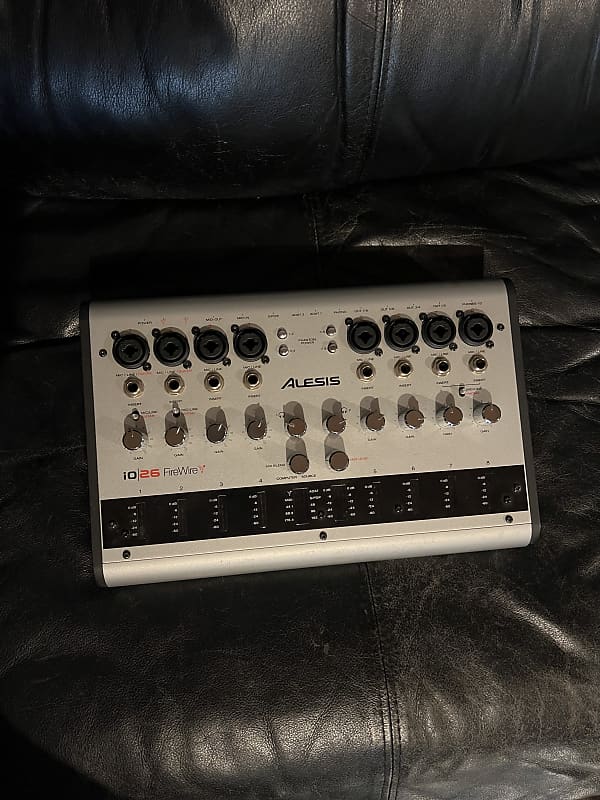 Alesis IO26 8-Channel Firewire Audio Interface Silver | Reverb