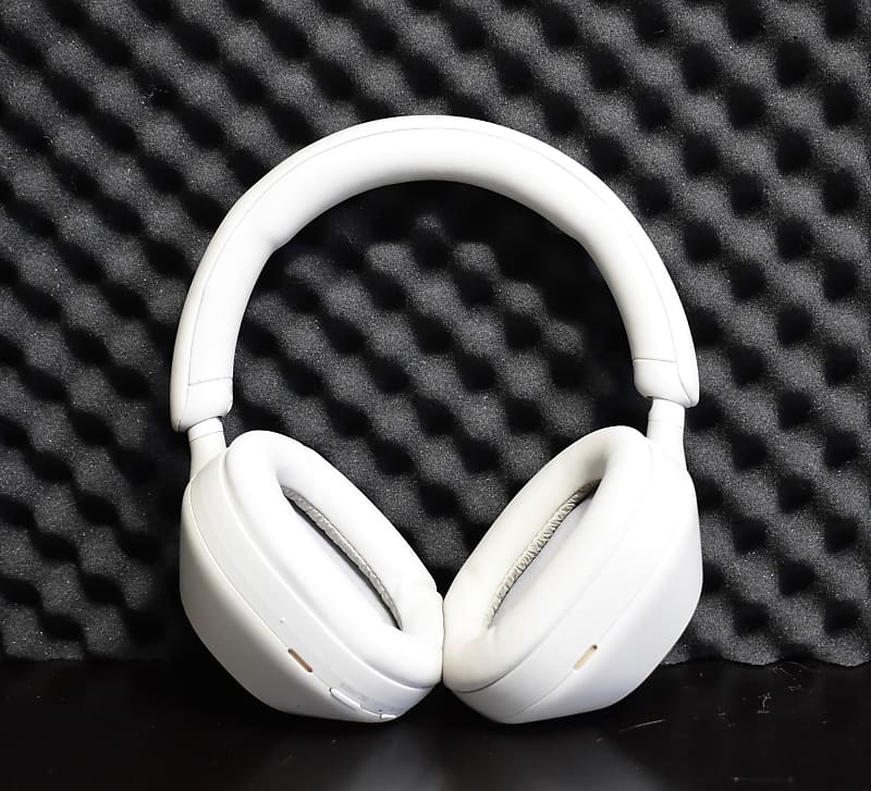 Sony WH-1000XM5 Wireless Noise-Canceling Over-the-Ear | Reverb