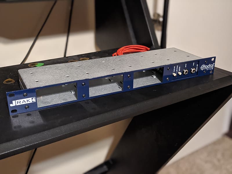 Radial J-Rak 4 | Reverb