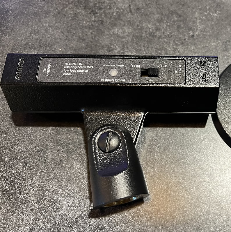 Shure UA834XA In-Line Antenna Amplifier | Reverb