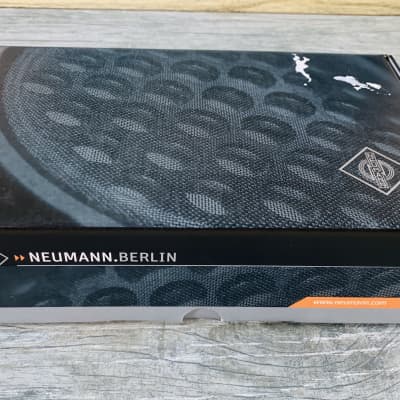 Neumann KM 184 Wooden Storage Box | Reverb